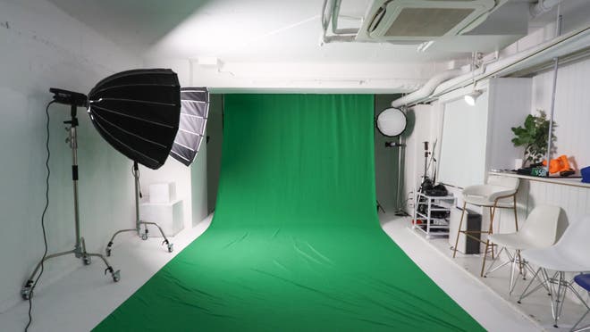 南青山の誰でも気軽に24h使える本格的セルフ型白ホリスタジオ!の写真7