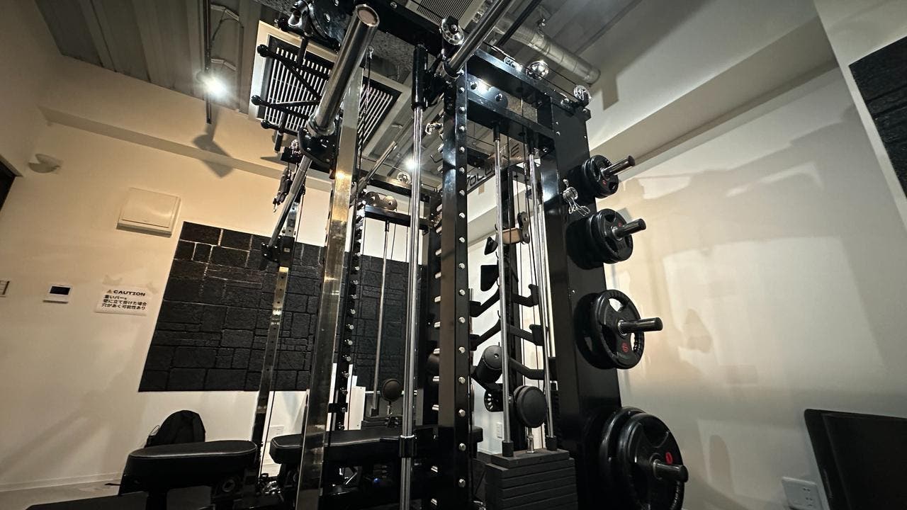 【堺筋本町駅1分】＃最安値級｜トレーニングに集中できるジム｜パーソナル利用や合トレに最適【手ぶらOK】の写真6