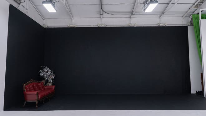 230m²の大型白ホリスタジオ、クロマキー対応、機材充実の写真12