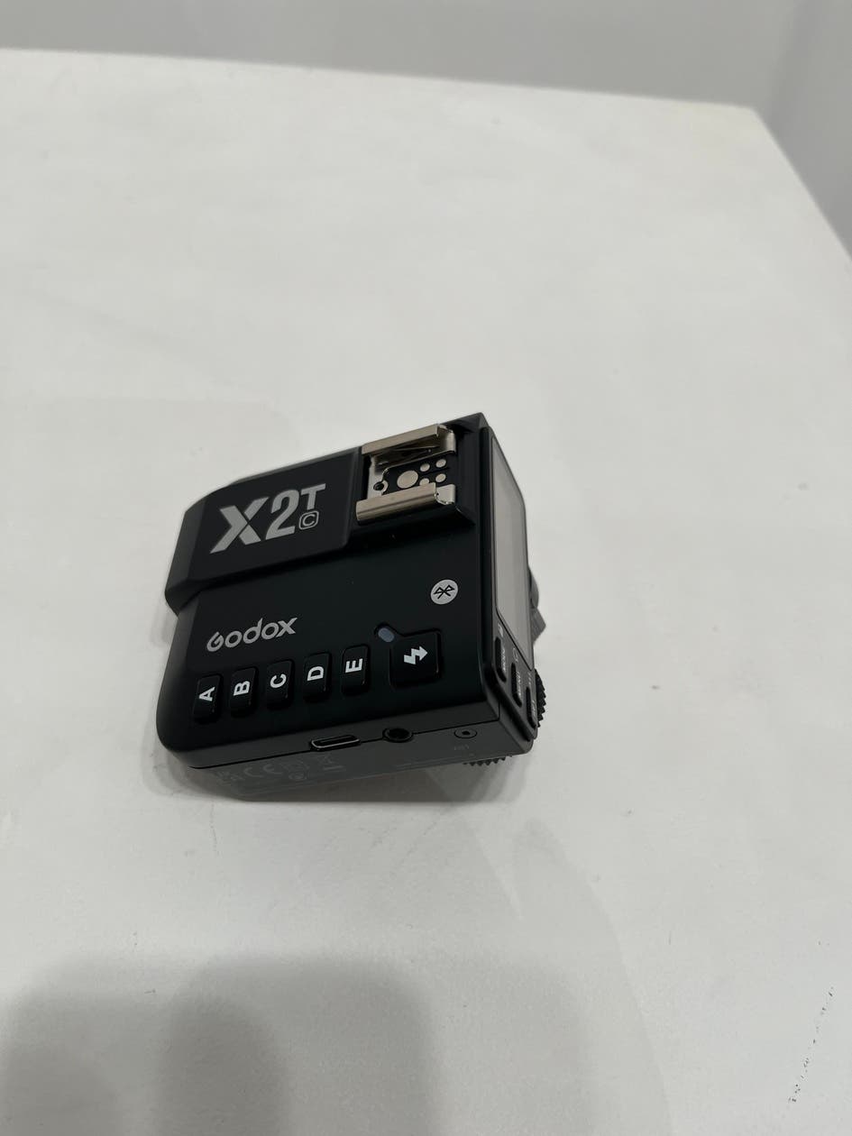 【照明機材無料/冬の平日キャンペーン実施中】半地下/白の漆喰壁/２灯ストロボシンクロ撮影/LED空間照明撮影/大久保駅徒歩5分の写真7