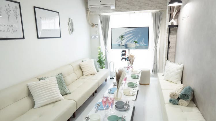 NEW🎉最大20名🉐新大阪駅徒歩3分🌟大人気ゲーム機🎮デート💑パーティ🎉女子会💗推し活🌟撮影📷タコパ🐙24H🏪marble新大阪の写真1