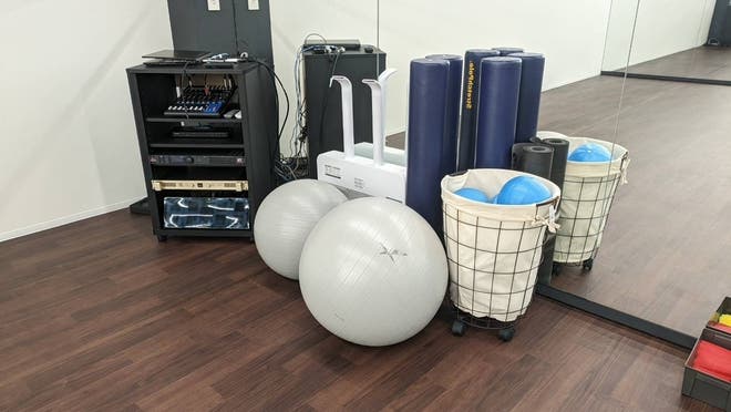 地域最安値を目指します!完全個室の3面鏡張りでダンス練習も可能、ご利用用途なんでもご相談ください!の写真3