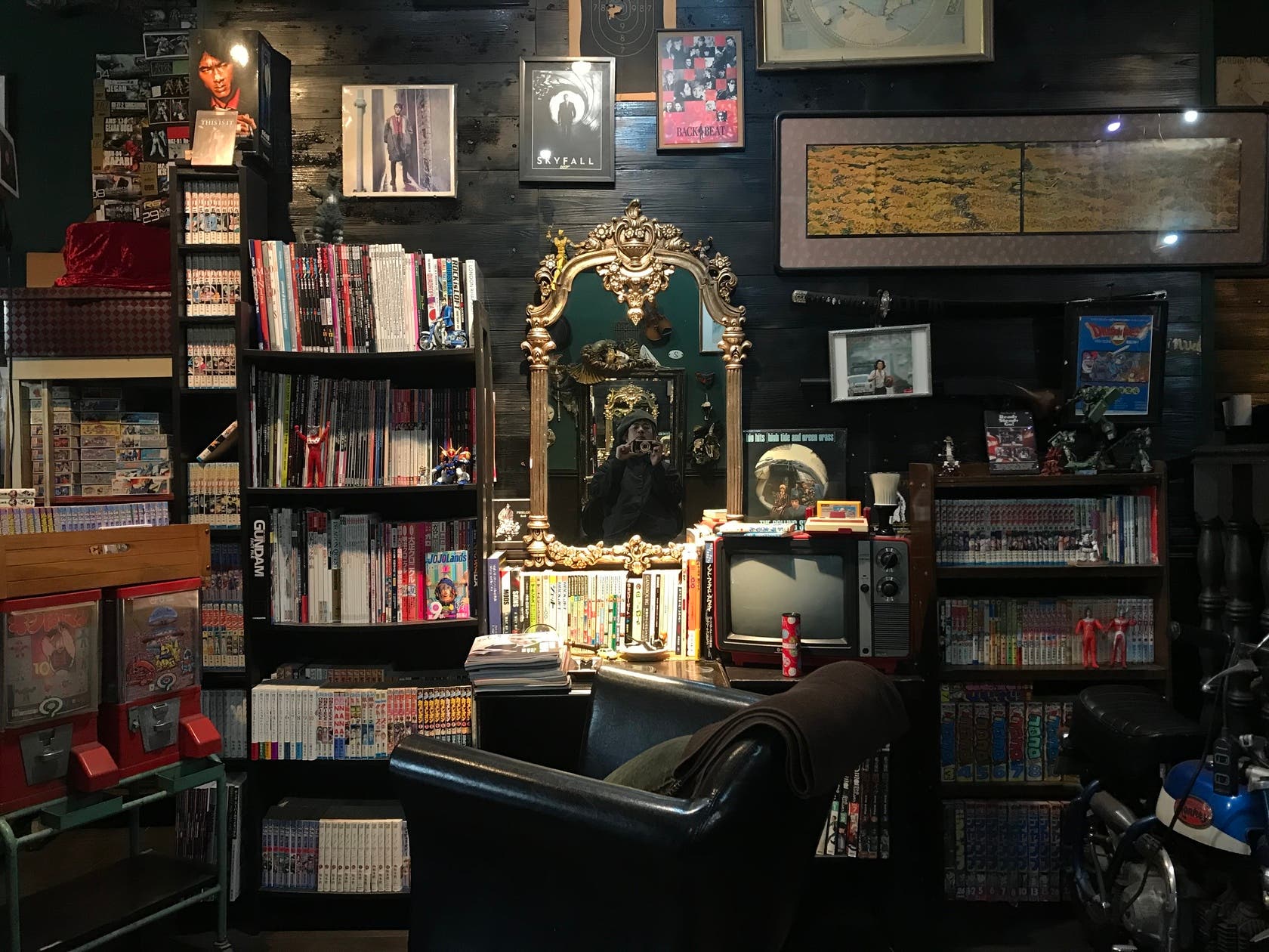 ★JR中央線高円寺駅より徒歩7分の大人になった不良達へ贈る高架下倉庫★の写真3