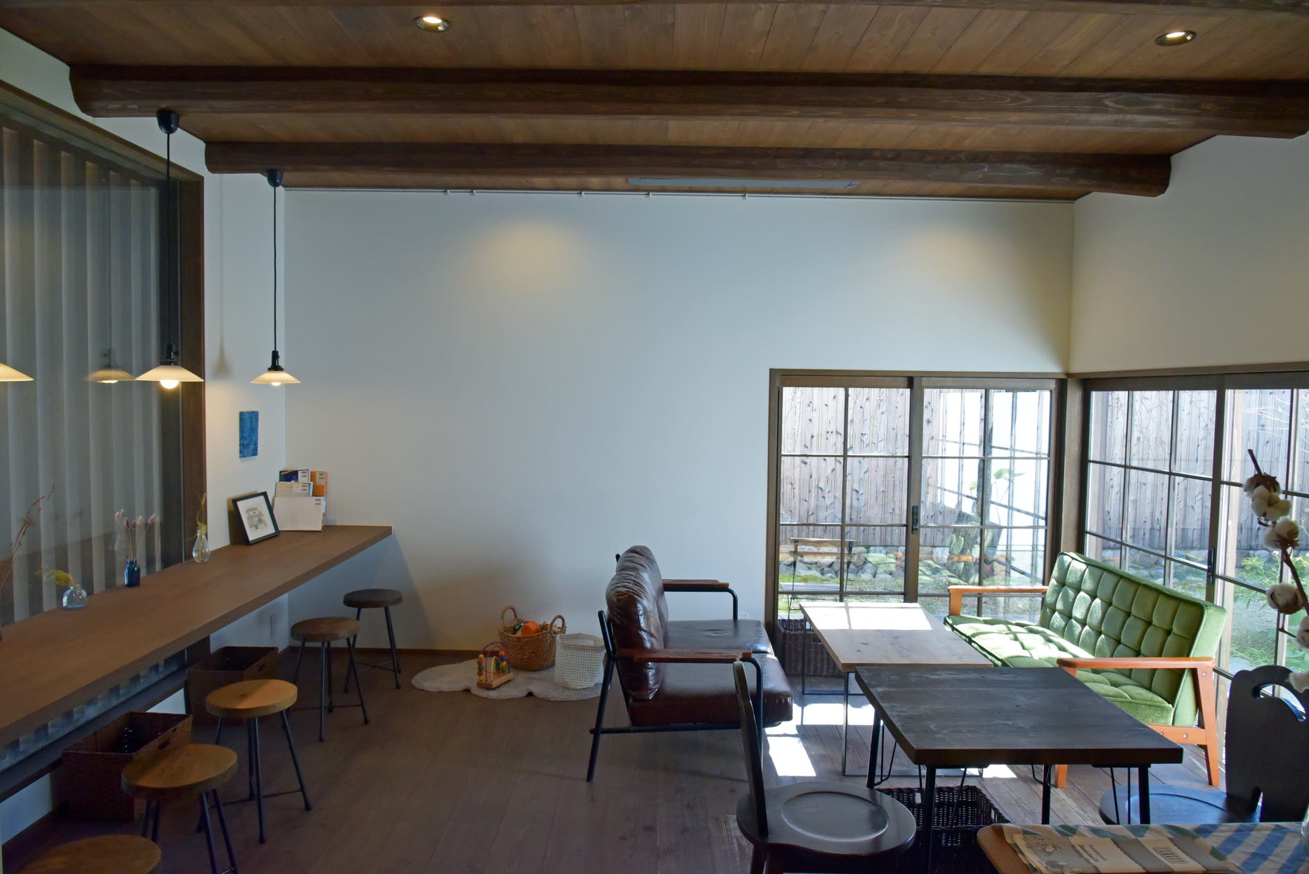 大阪市内から30分でタイムスリップ【富田林寺内町】町家カフェの和モダンな古民家空間スタジオで写真・動画撮影などで最高の一枚を！の写真5