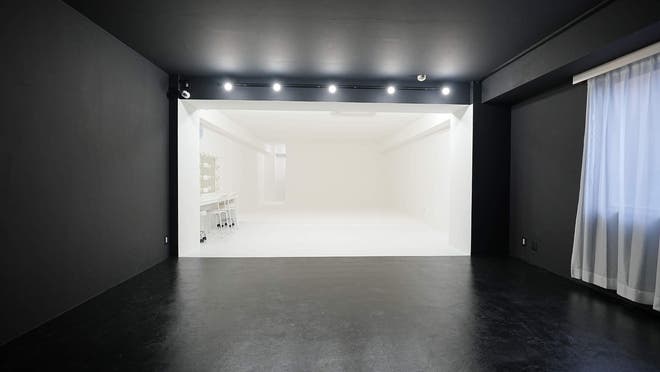 中目黒駅から徒歩7分|白ホリと黒背景が使える無料機材が豊富に揃った格安レンタル撮影スタジオの写真8