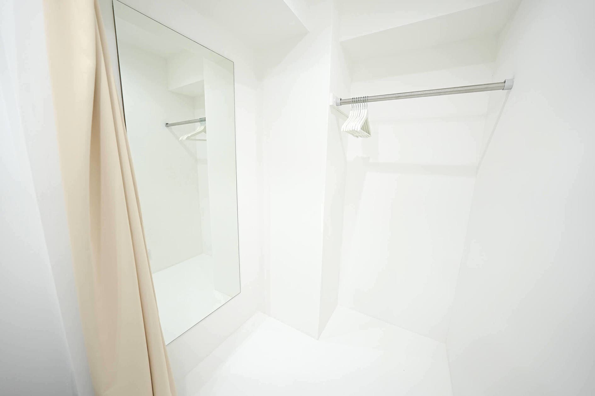 中目黒駅から徒歩7分｜白ホリと黒背景が使える無料機材が豊富に揃った格安レンタル撮影スタジオの写真12