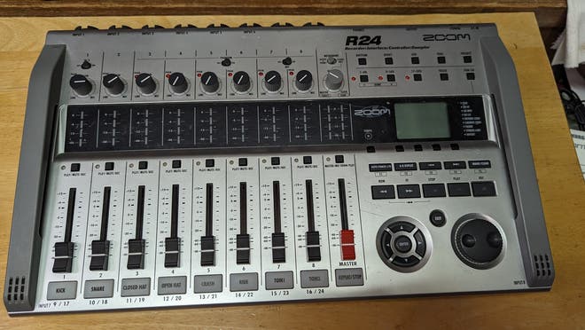 近鉄布施駅から徒歩2分のフリースペースの写真13