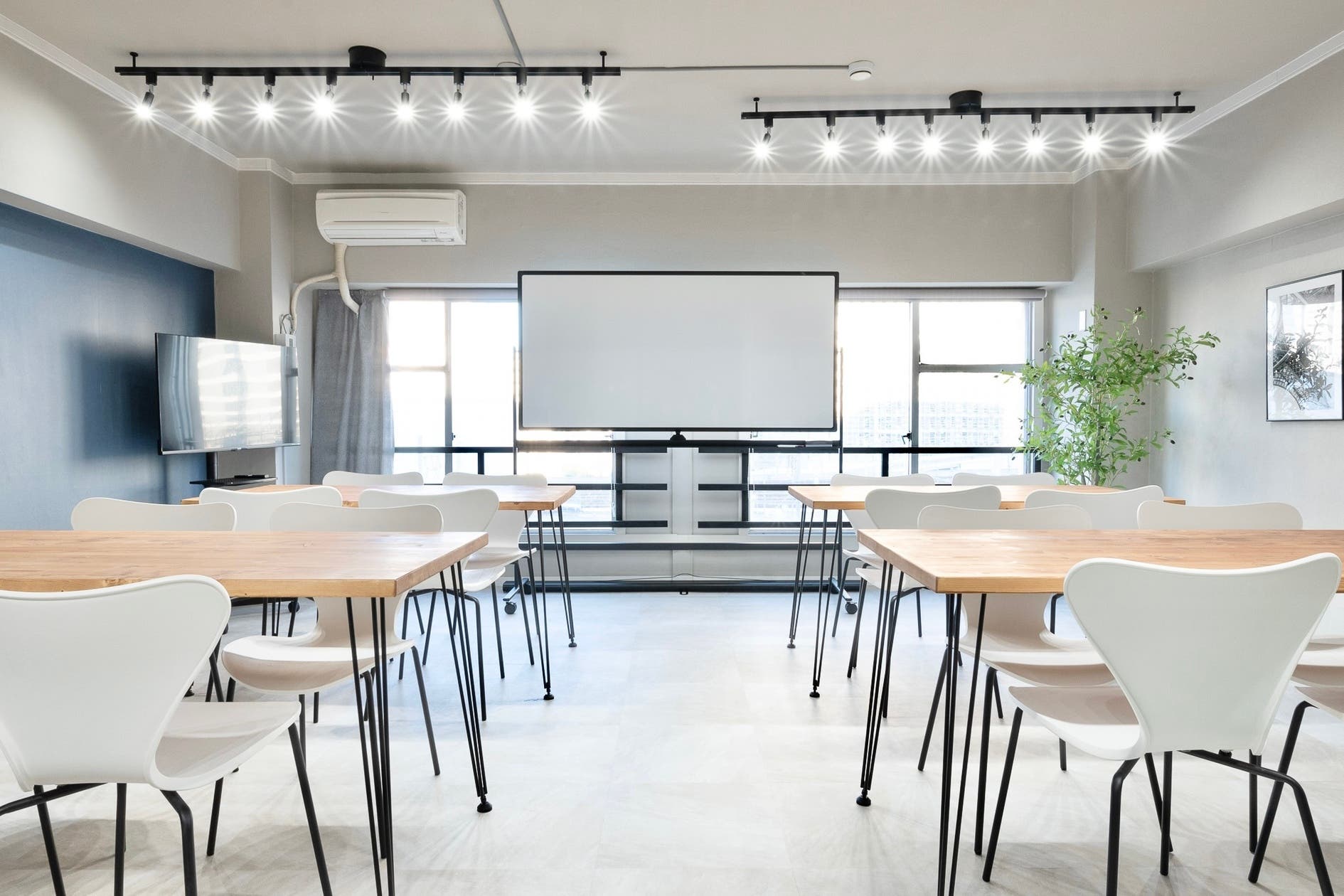 🎄クリスマス＆忘年会シーズン到来🥂名古屋駅3分🚶‍♂️最大20名🎉高速Wi-Fi無料📶会議から打ち上げまで[24]の写真1