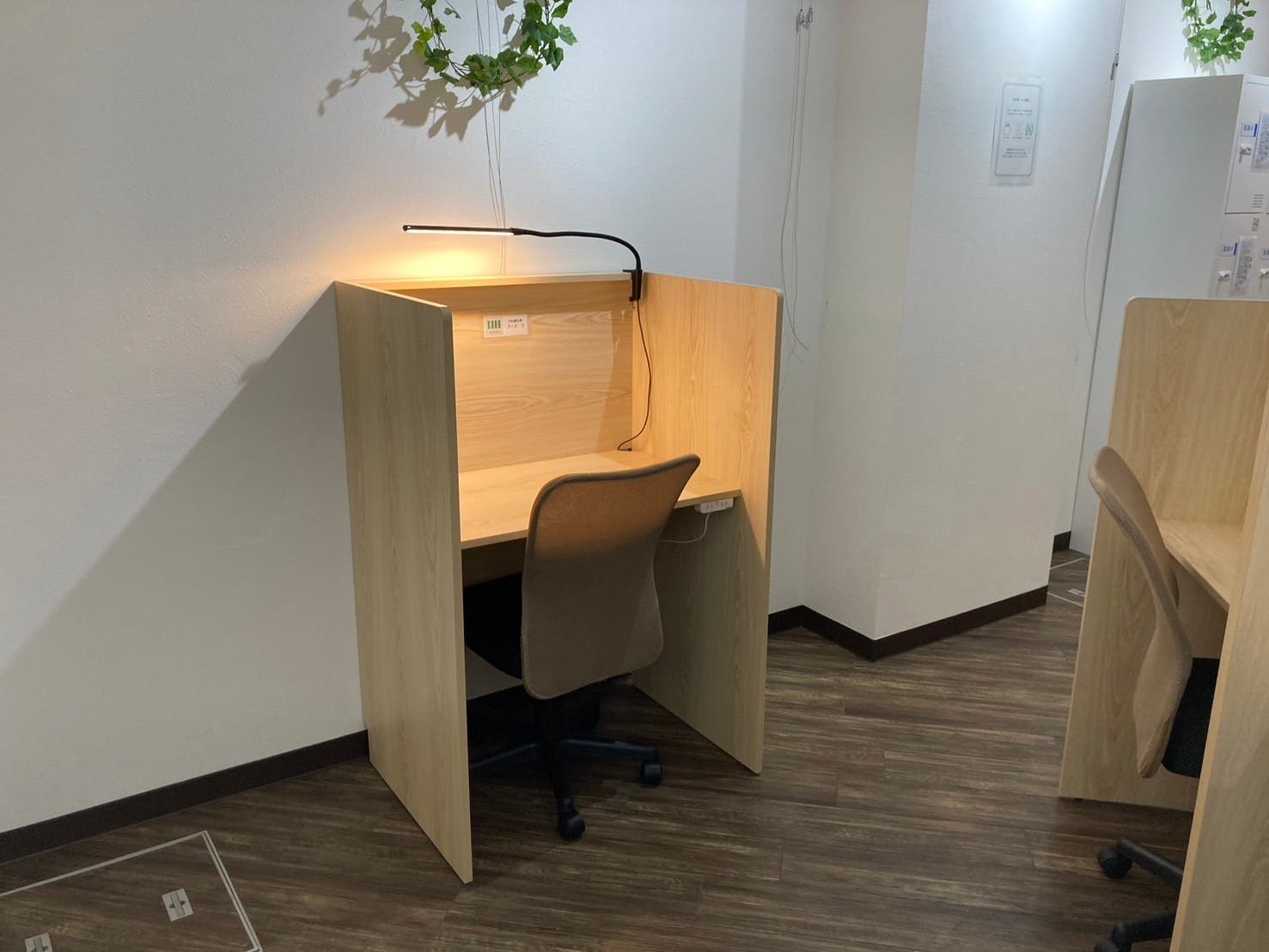 【旭川 by 街角自習室】1名DESK③の写真1