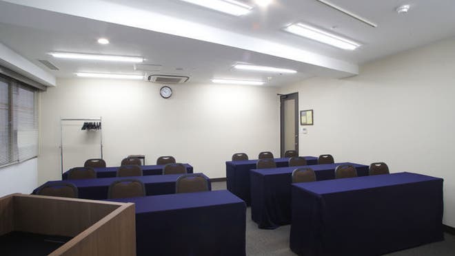 【PREMIUM新大阪902号室】◎JR新大阪駅徒歩3分!窓あり!セミナー・動画撮影・お教室など様々な利用が可能♪の写真2