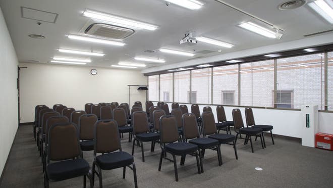 【PREMIUM新大阪903号室】◎JR新大阪駅徒歩3分!窓あり!セミナー・動画撮影・お教室など様々な利用が可能♪の写真4