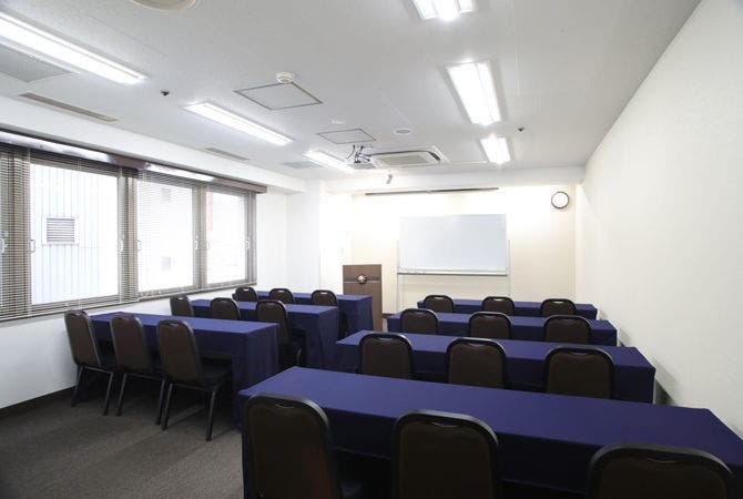 【PREMIUM新大阪909号室】◎JR新大阪駅徒歩3分！窓あり！セミナー・動画撮影・お教室など様々な利用が可能♪の写真4