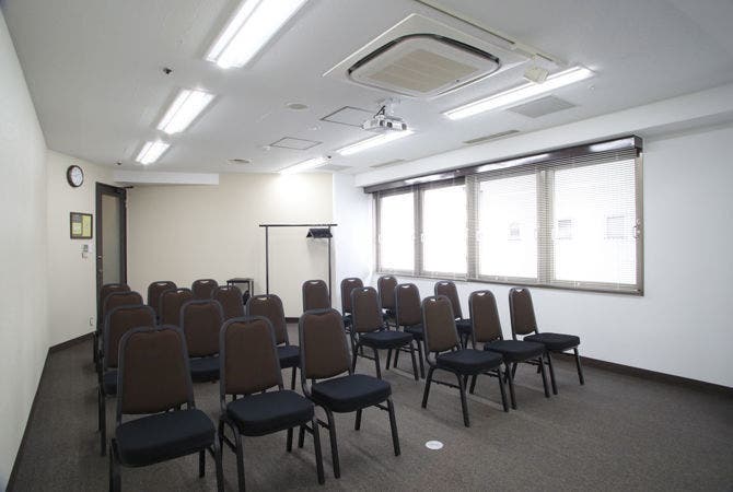 【PREMIUM新大阪909号室】◎JR新大阪駅徒歩3分！窓あり！セミナー・動画撮影・お教室など様々な利用が可能♪の写真7