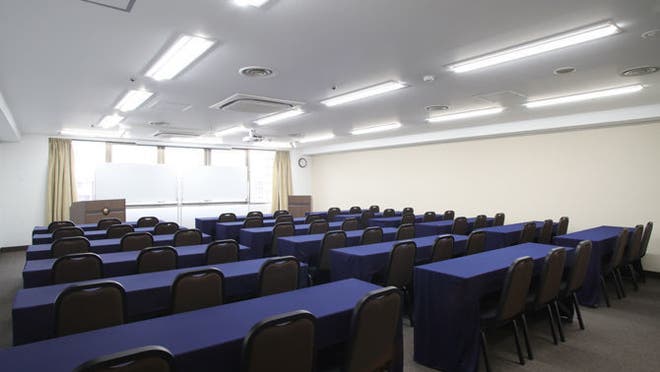 【PREMIUM新大阪910号室】◎JR新大阪駅徒歩3分!窓あり!セミナー・動画撮影・お教室など様々な利用が可能♪の写真1