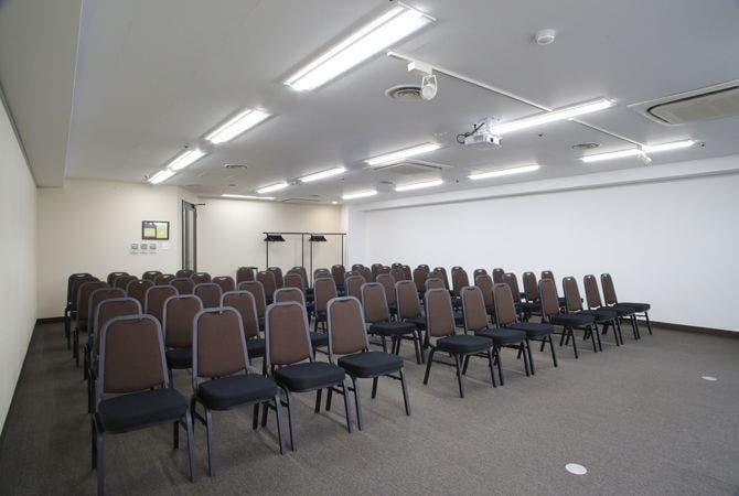 【PREMIUM新大阪910号室】◎JR新大阪駅徒歩3分！窓あり！セミナー・動画撮影・お教室など様々な利用が可能♪の写真7