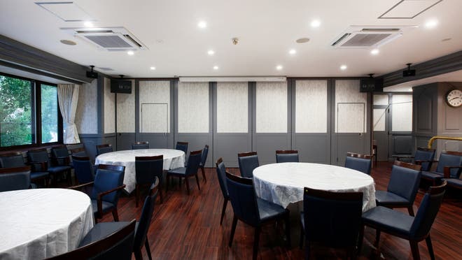 大人数向けパーティ👨👩👧👦ステージ有り💃🏼バーカウンター有り🍹の多目的ホール!の写真9