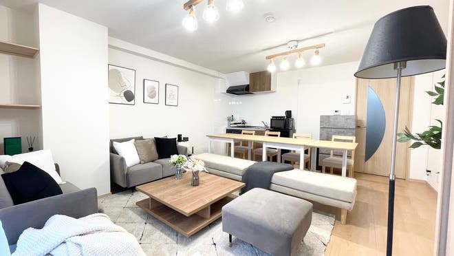 【東梅田駅徒歩4分】<梅田駅/大阪駅/天満駅>SNZ✨最大15名/24H利用可/映画鑑賞/イベント/デート/打ち上げの写真1