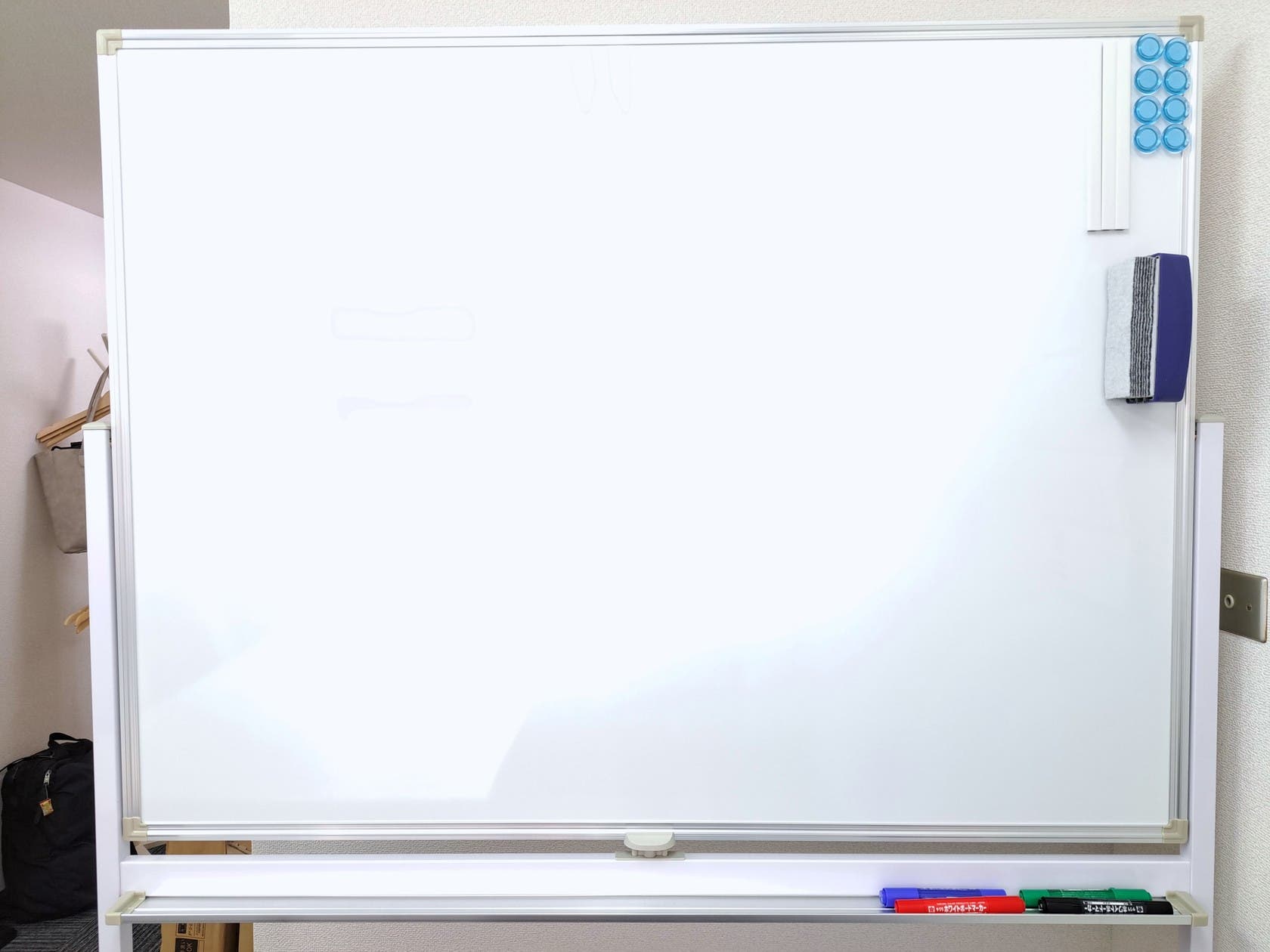 【Brenz横浜308】横浜駅東口徒歩2分★アクセス抜群★シンプルで落ち着いた空間の写真8