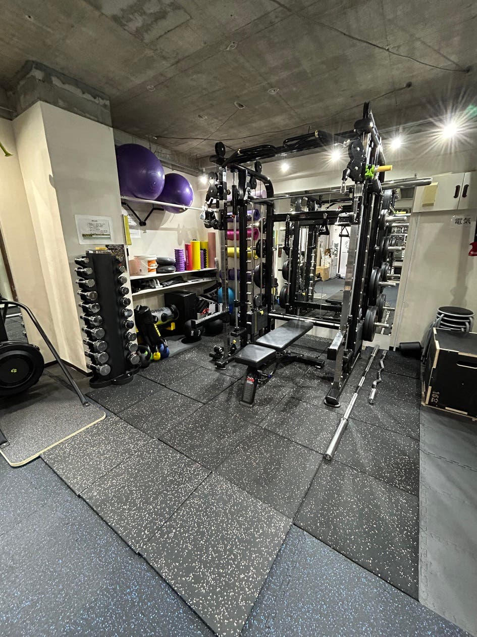 川崎駅近　広い設備充実レンタルジムの写真16