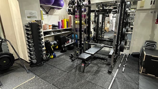 川崎駅近 広い設備充実レンタルジムの写真16