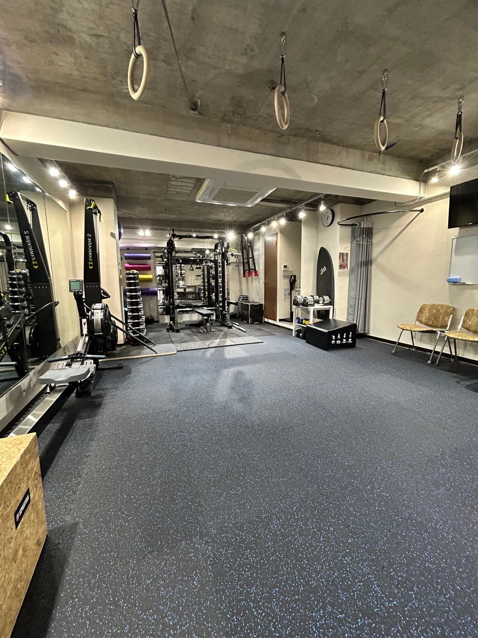 川崎駅近　広い設備充実レンタルジムの写真15