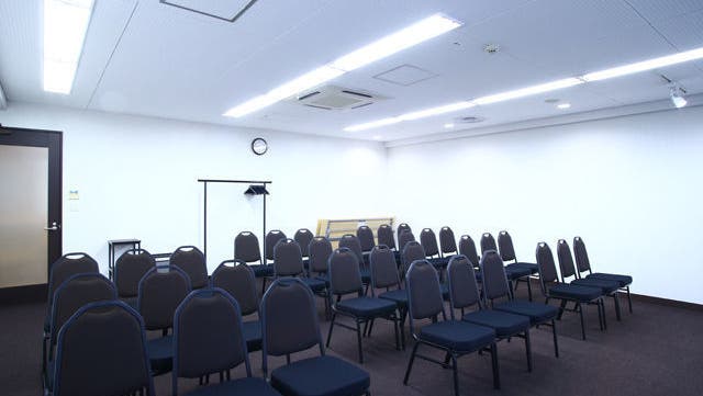 【西梅田駅徒歩1分!902号室】窓あり・スタッフ常駐◎セミナー、説明会に!様々な用途可能なサイズ感♪の写真7