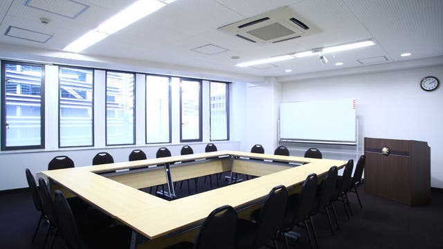 【西梅田駅徒歩1分!903号室】窓あり・スタッフ常駐◎セミナー、説明会に!様々な用途可能なサイズ感♪の写真5