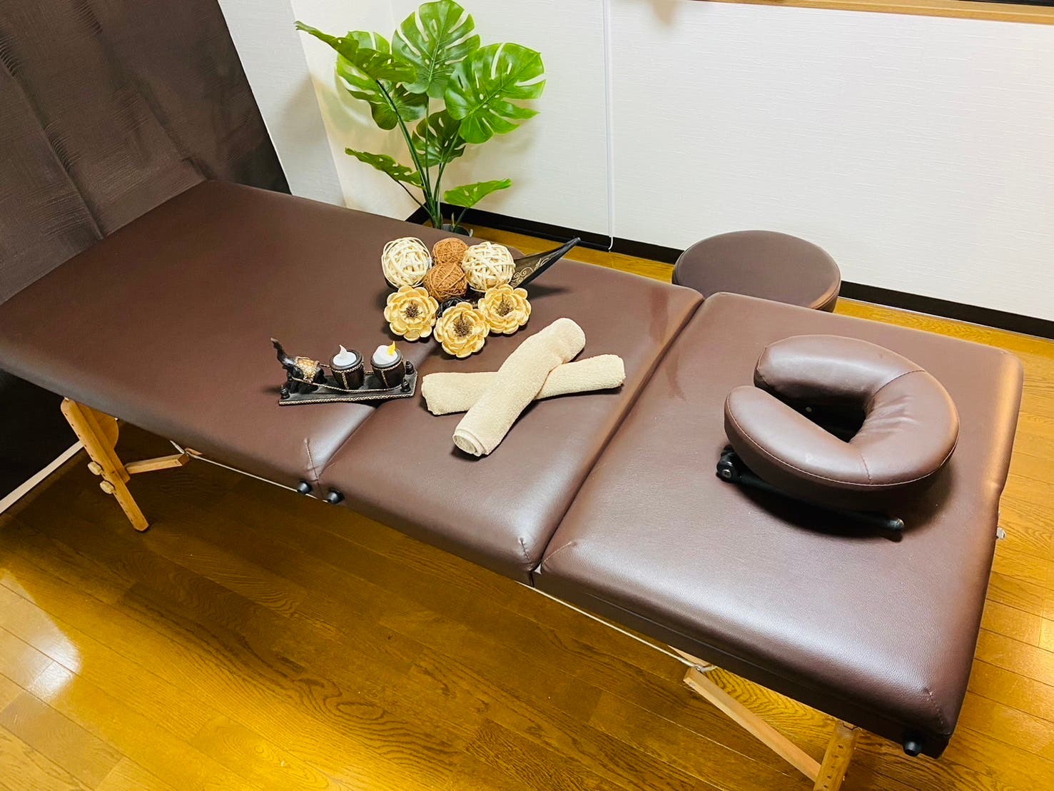 NEW OPEN🎉京橋駅近徒歩3分‼️レンタルサロン★会議室・ワークスペース・推し活・ヨガ・ママ会★多目的に利用可の写真2