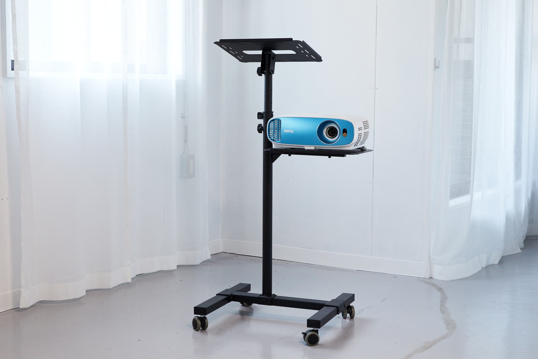 【上野駅8分】自然光あふれる白壁スタジオ｜家具小物＋機材無料／控室＆メイクルーム✨11月限定割✨の写真22