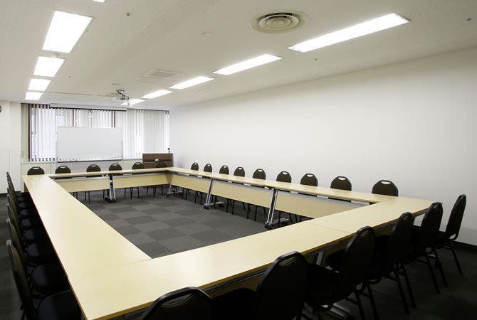 【心斎橋駅徒歩1分　603号室】🎄飲食持ち込みOK🎄セミナー、ウェビナーに！様々な用途可能なサイズ感♪の写真7