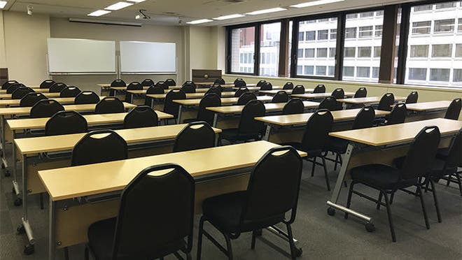 【心斎橋駅徒歩1分 604号室】🎄飲食持ち込みOK🎄セミナー、ウェビナーに!様々な用途可能なサイズ感♪の写真4