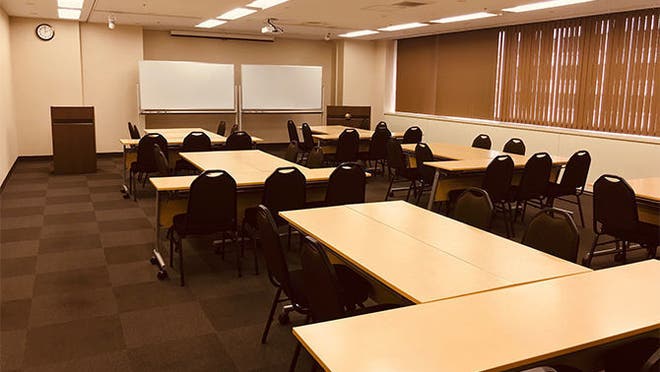 【心斎橋駅徒歩1分 604号室】🎄飲食持ち込みOK🎄セミナー、ウェビナーに!様々な用途可能なサイズ感♪の写真5