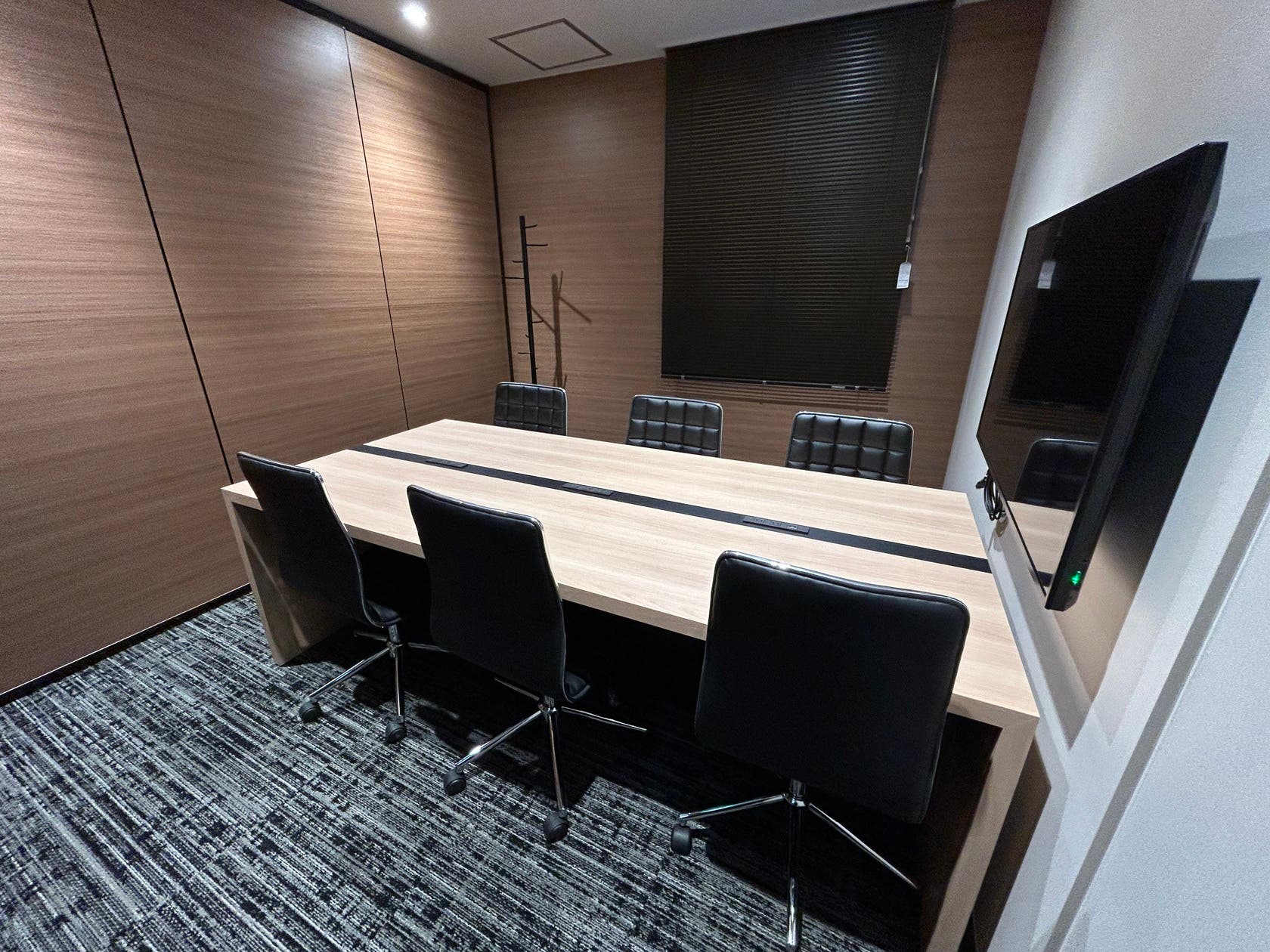 Meeting Room 1【名古屋駅 徒歩10分】オプション料金0円で設備・備品使い放題♪便利な駅近♥の写真4