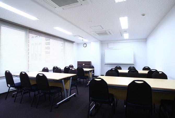 【横浜駅徒歩3分　505号室】 🎄飲食持ち込みOK🎄！セミナー、ウェビナーに！様々な用途可能なサイズ感♪の写真5