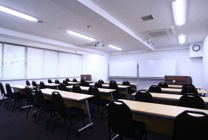 【横浜駅徒歩3分　601号室】 🎄飲食持ち込みOK🎄！セミナー、ウェビナーに！様々な用途可能なサイズ感♪の写真5