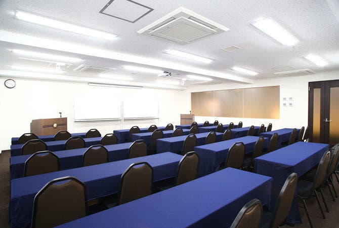 【横浜駅徒歩3分　602号室】 🎄飲食持ち込みOK🎄！セミナー、ウェビナーに！様々な用途可能なサイズ感♪の写真4