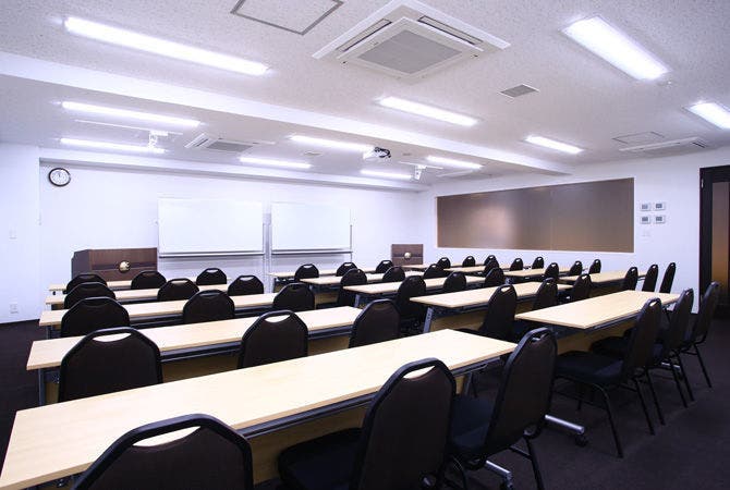 【横浜駅徒歩3分　602号室】 🎄飲食持ち込みOK🎄！セミナー、ウェビナーに！様々な用途可能なサイズ感♪の写真5