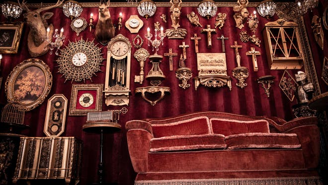 ゴールドを基調とし、ゴージャスかつ高級感のある、本格アンティークスタジオ。の写真3