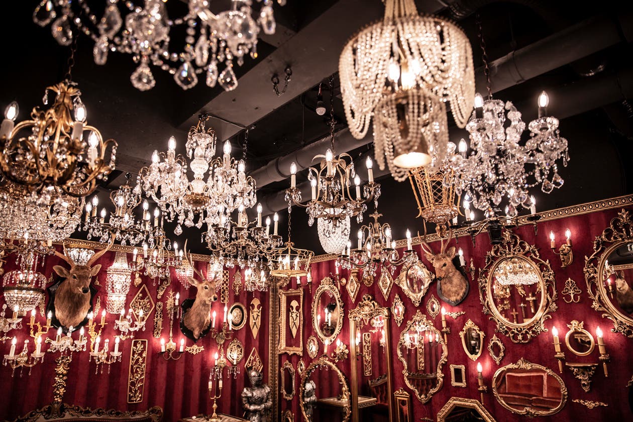 ゴールドを基調とし、ゴージャスかつ高級感のある、本格アンティークスタジオ。の写真7