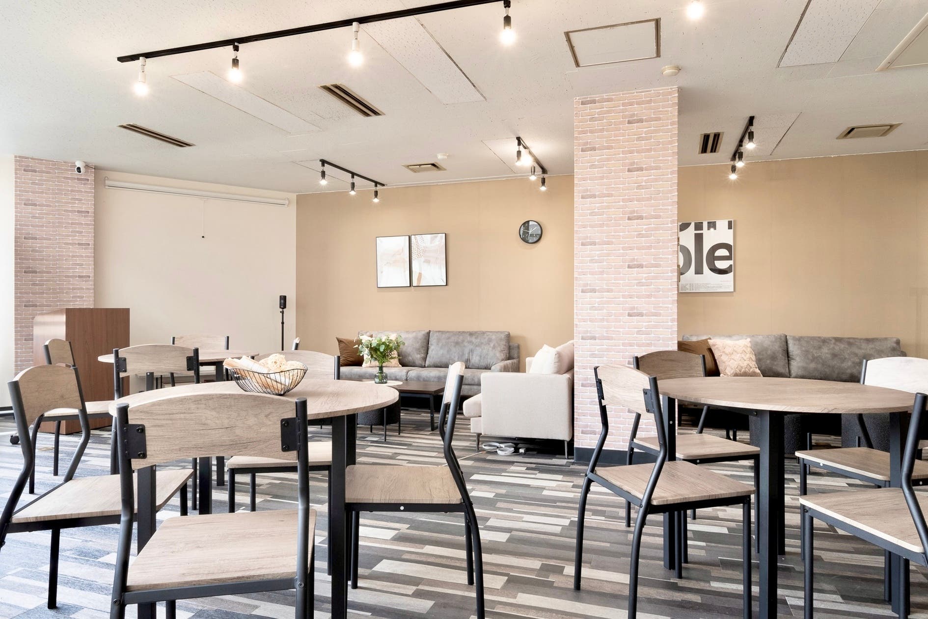 【なんば駅すぐ】おしゃれ空間✨最大30名🎉各種イベント, ビジネスシーンに最適🛗エレベーター有／ベルスターの写真5