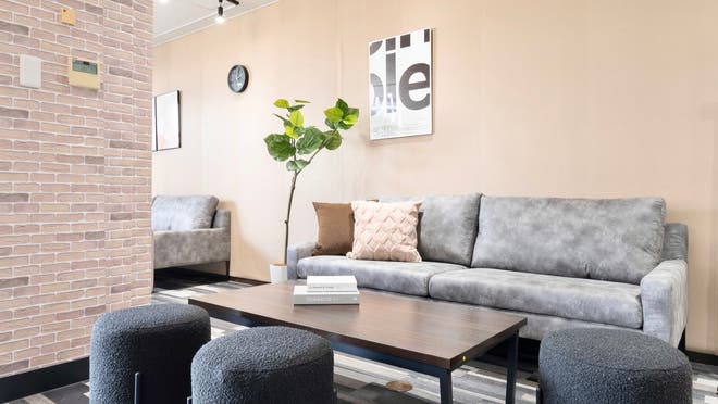 【なんば駅すぐ】おしゃれ空間✨最大30名🎉各種イベント, ビジネスシーンに最適🛗エレベーター有/ベルスターの写真6