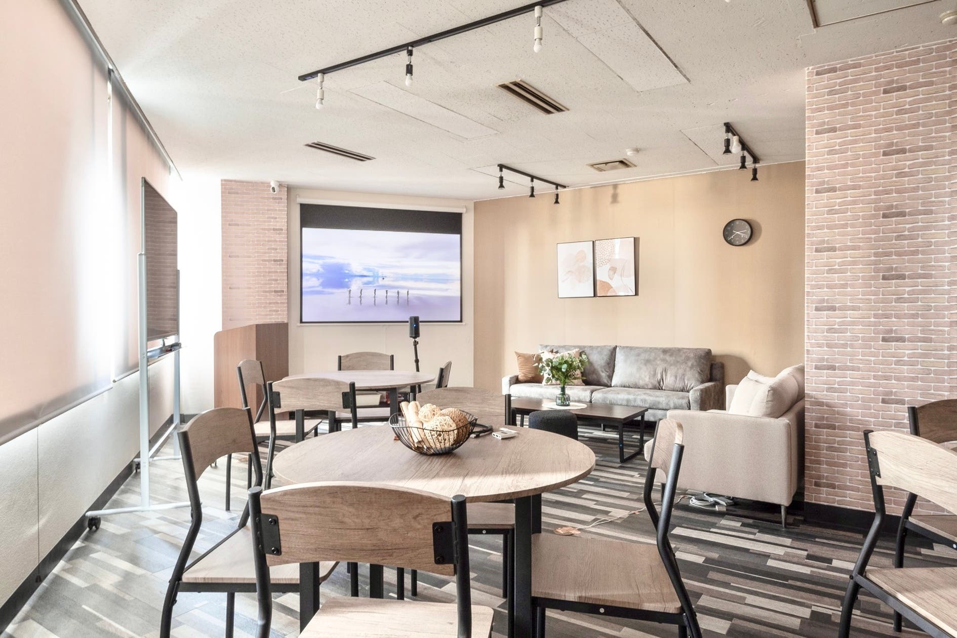 【なんば駅すぐ】おしゃれ空間✨最大30名🎉各種イベント, ビジネスシーンに最適🛗エレベーター有／ベルスターの写真26