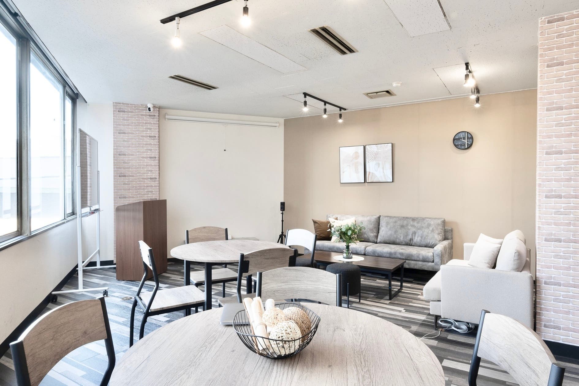 【なんば駅すぐ】おしゃれ空間✨最大30名🎉各種イベント, ビジネスシーンに最適🛗エレベーター有／ベルスターの写真10