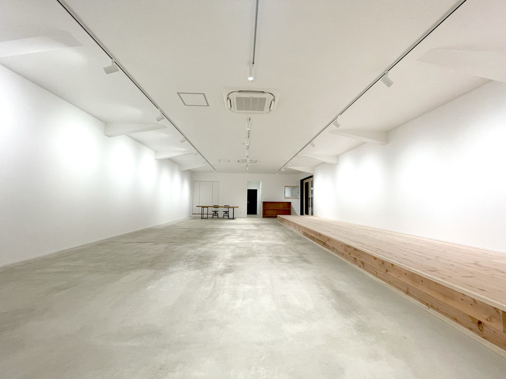 大自然に囲まれたアトリエ・多目的スペースの写真14