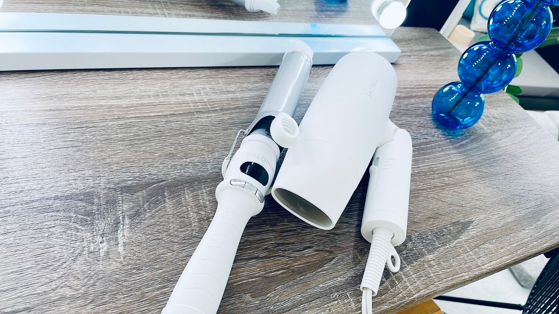 季節割👑烏丸２分🚶‍♂️SNSで話題👀Switch無料🎮VOD見放題✨シャワー利用可🚿デート💑女子会🍷撮影📸の写真12