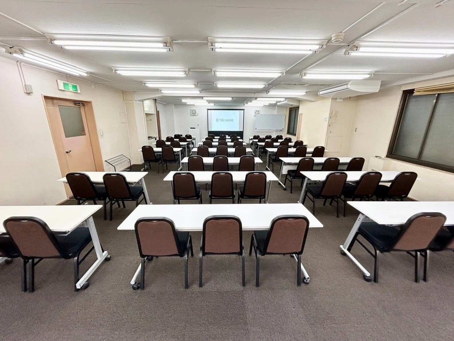 3F【東銀座駅 徒歩4分】オプション料金0円で設備・備品使い放題♪便利な駅近♥の写真1