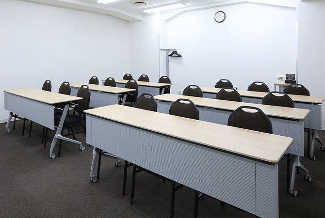 【渋谷ヒカリエより徒歩30秒　307号室】🍄飲食持ち込み可能🍄セミナー、説明会、ウェビナーに！様々な用途可能の写真2