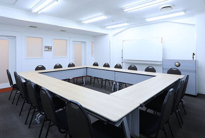 【渋谷ヒカリエより徒歩30秒　307号室】🍄飲食持ち込み可能🍄セミナー、説明会、ウェビナーに！様々な用途可能の写真4