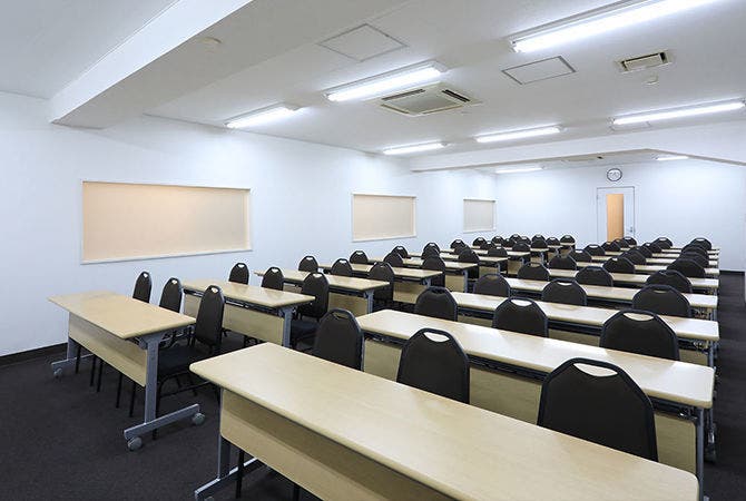 【渋谷ヒカリエより徒歩30秒　402号室】🍄飲食持ち込み可能🍄セミナー、説明会、ウェビナーに！様々な用途可能の写真1