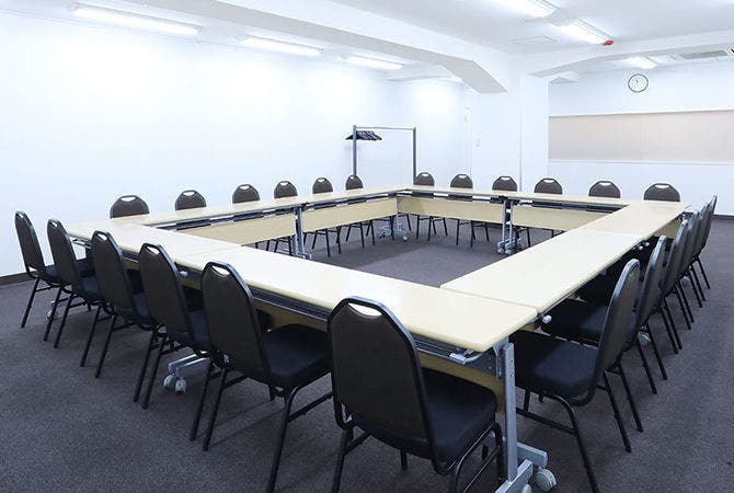 【渋谷ヒカリエより徒歩30秒　403号室】🍄飲食持ち込み可能🍄セミナー、説明会、ウェビナーに！様々な用途可能の写真4